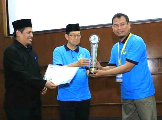 SMP Al Azhar 3 Bintaro Raih Juara Umum UKA Tingkat SMP – HijauBintaro