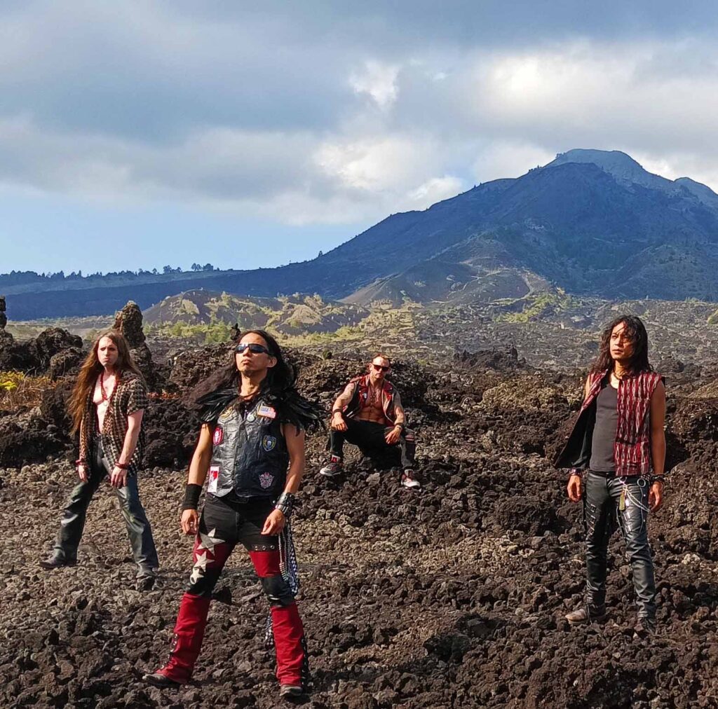 Reog, Menggali Lebih Dalam Budaya Indonesia Melalui Musik Heavy Metal ...